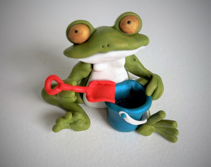 Clay Frog at the Beach With Pail and Shovel Sitting Sculpture Figurine ...