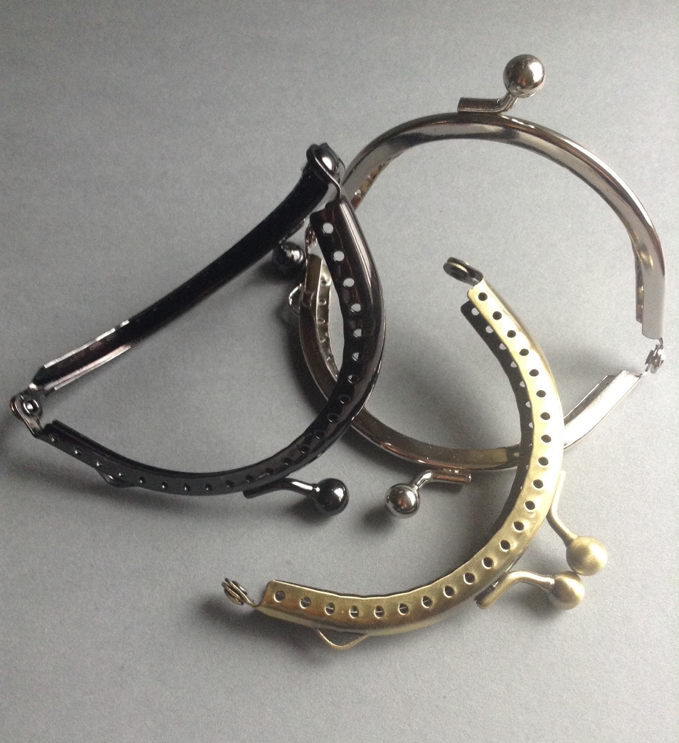 How To Sew A Kiss Clasp Purse at Julia Kromer blog