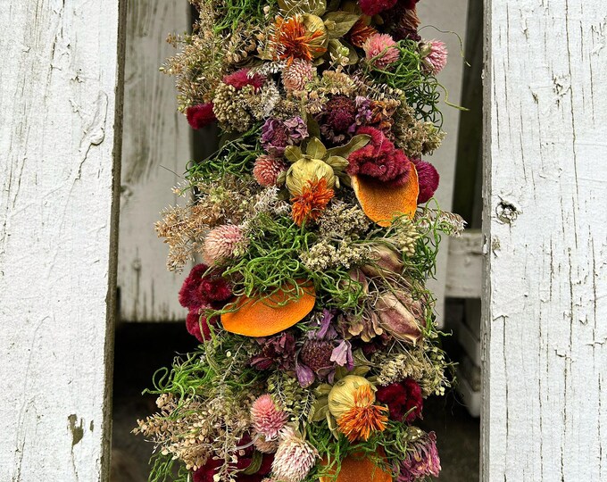 Harvest Kiss Garland – Safflower, Gomphrena & Sunlit Petals With a ...