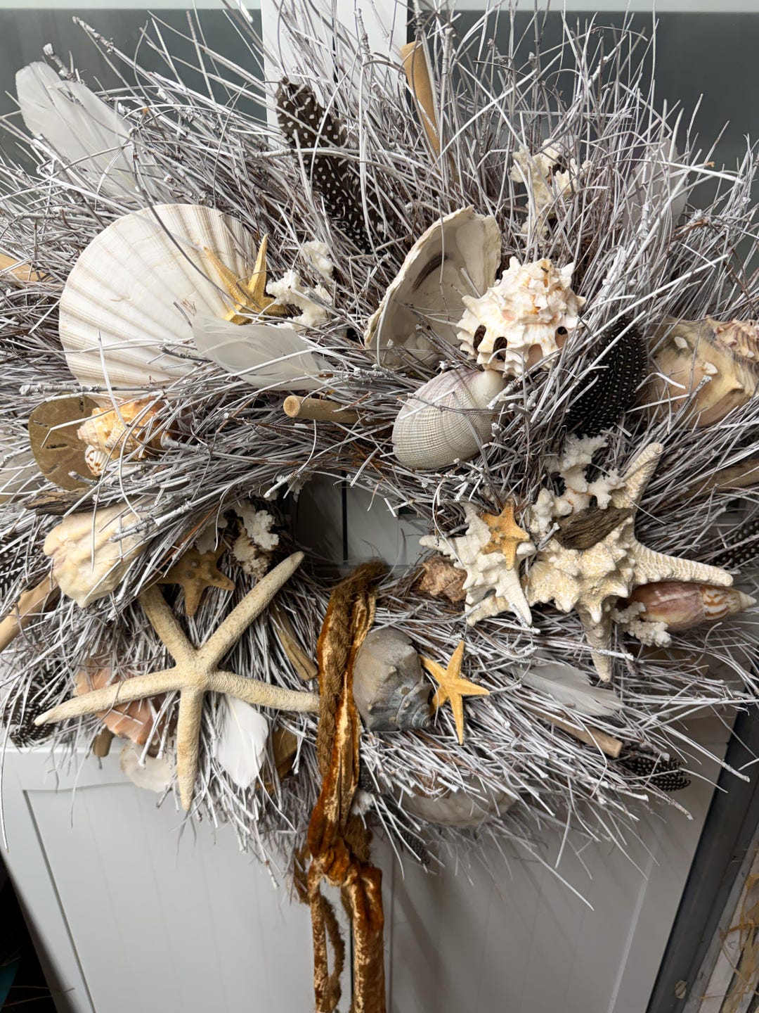 Coastal Pine Needle Wreath | Seashells, Starfish, & Feathers - Etsy