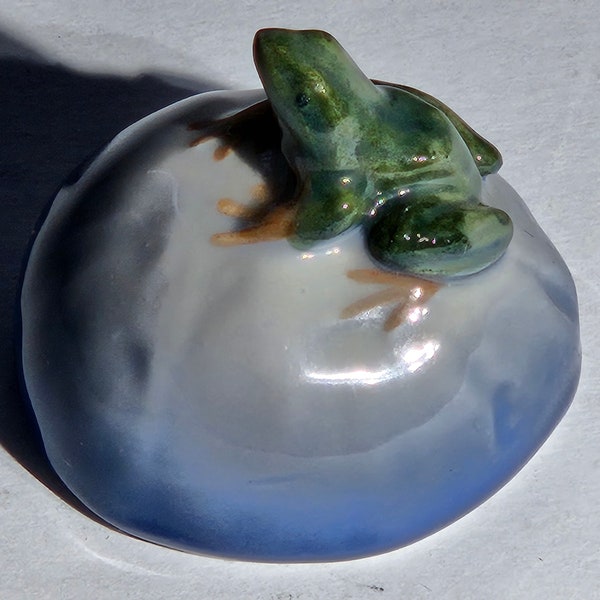 Porcelain Frog - Etsy
