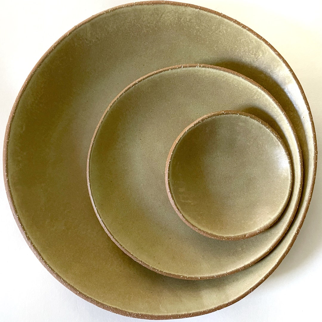 Handmade Stoneware Pottery Plate Set: Sweet Pea Matte Glaze Dinnerware ...