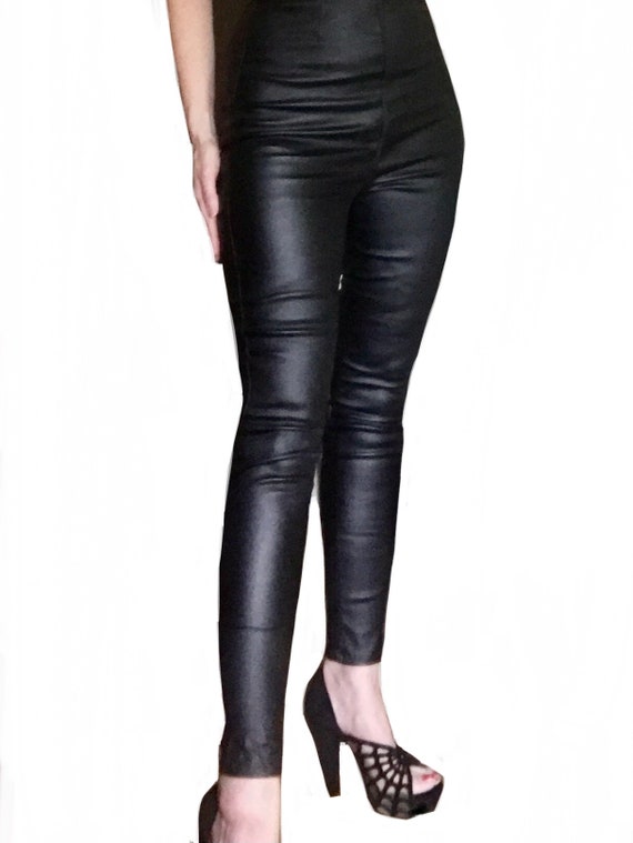 Collectif London 1950s black leather look jumpsuit / … - Gem