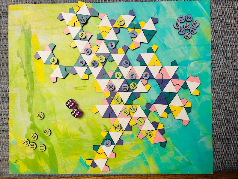 Polyplots Math Game and Brainteaser Using Aperiodic Einstein Hats ...