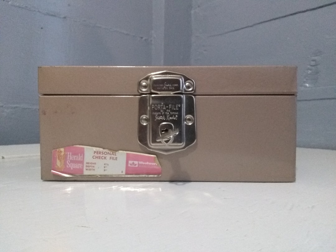 Vintage Portable File Check Box With Key Personal Records File Box ...