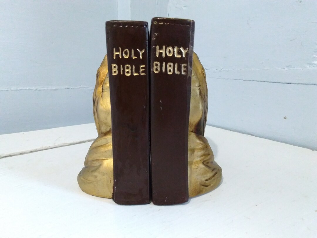 Vintage Bookends Holy Bible Praying Hands Chalkware 60s by - Etsy