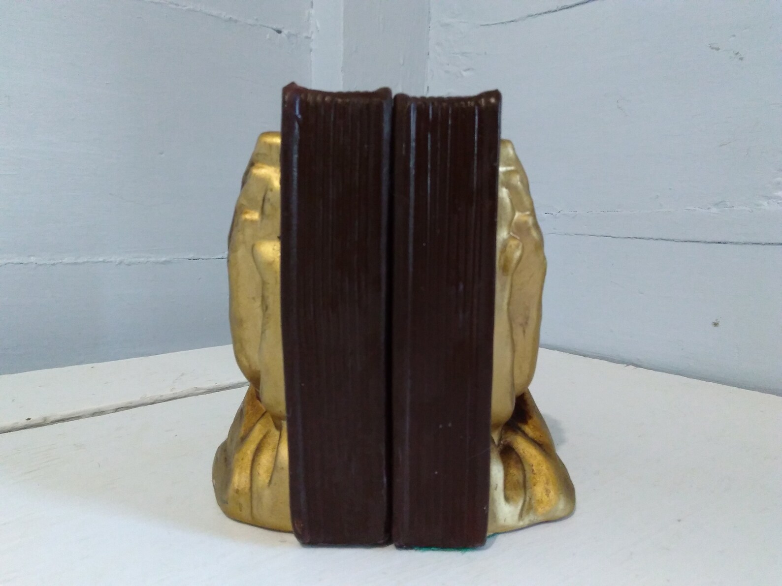 Vintage Bookends Holy Bible Praying Hands Chalkware 60s by - Etsy