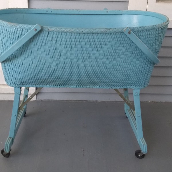 Bassinet - Etsy