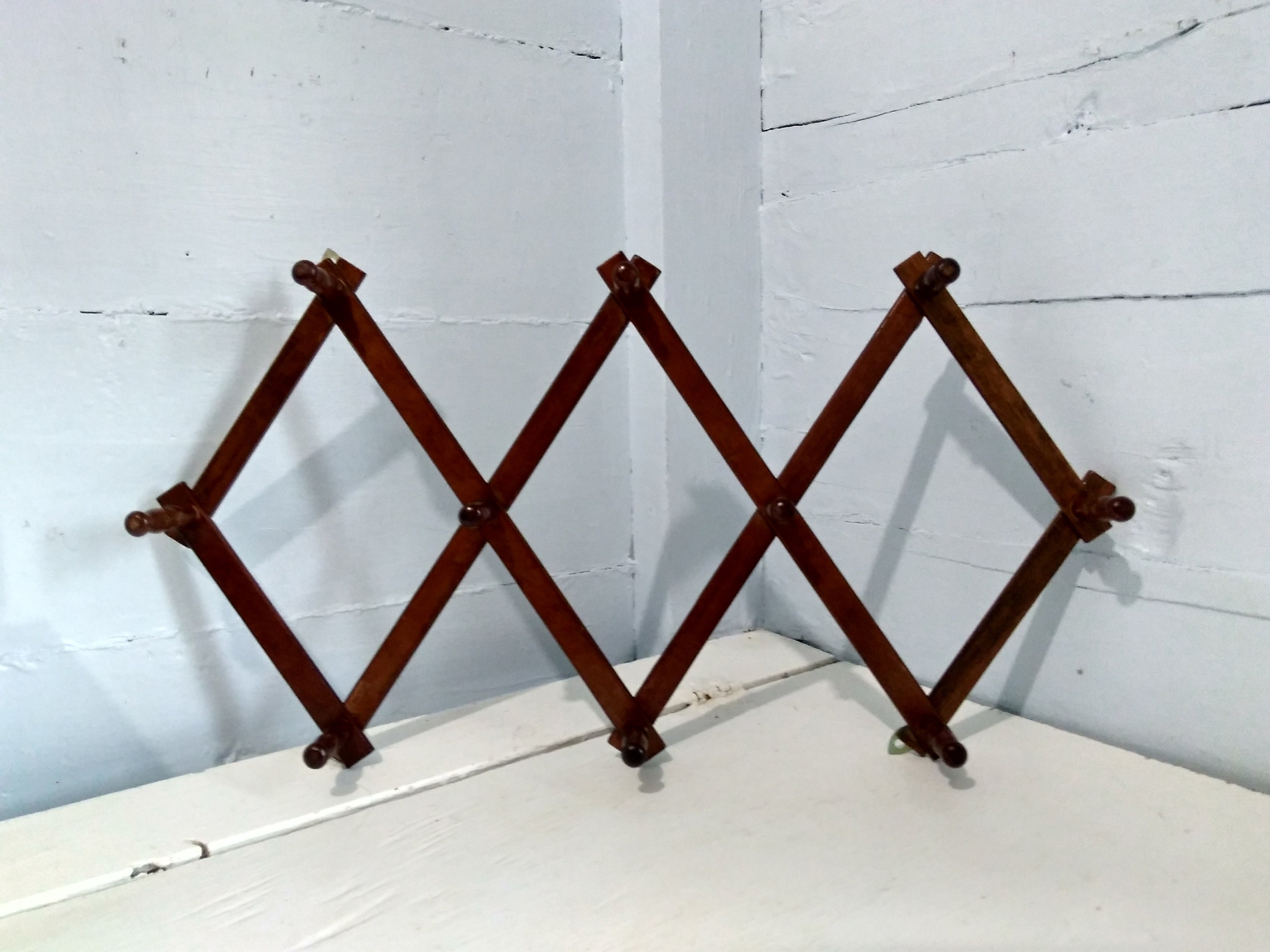 Hanging Accordion Style Expandable Rack Vintage Peg Rack Mug Rack Hat ...