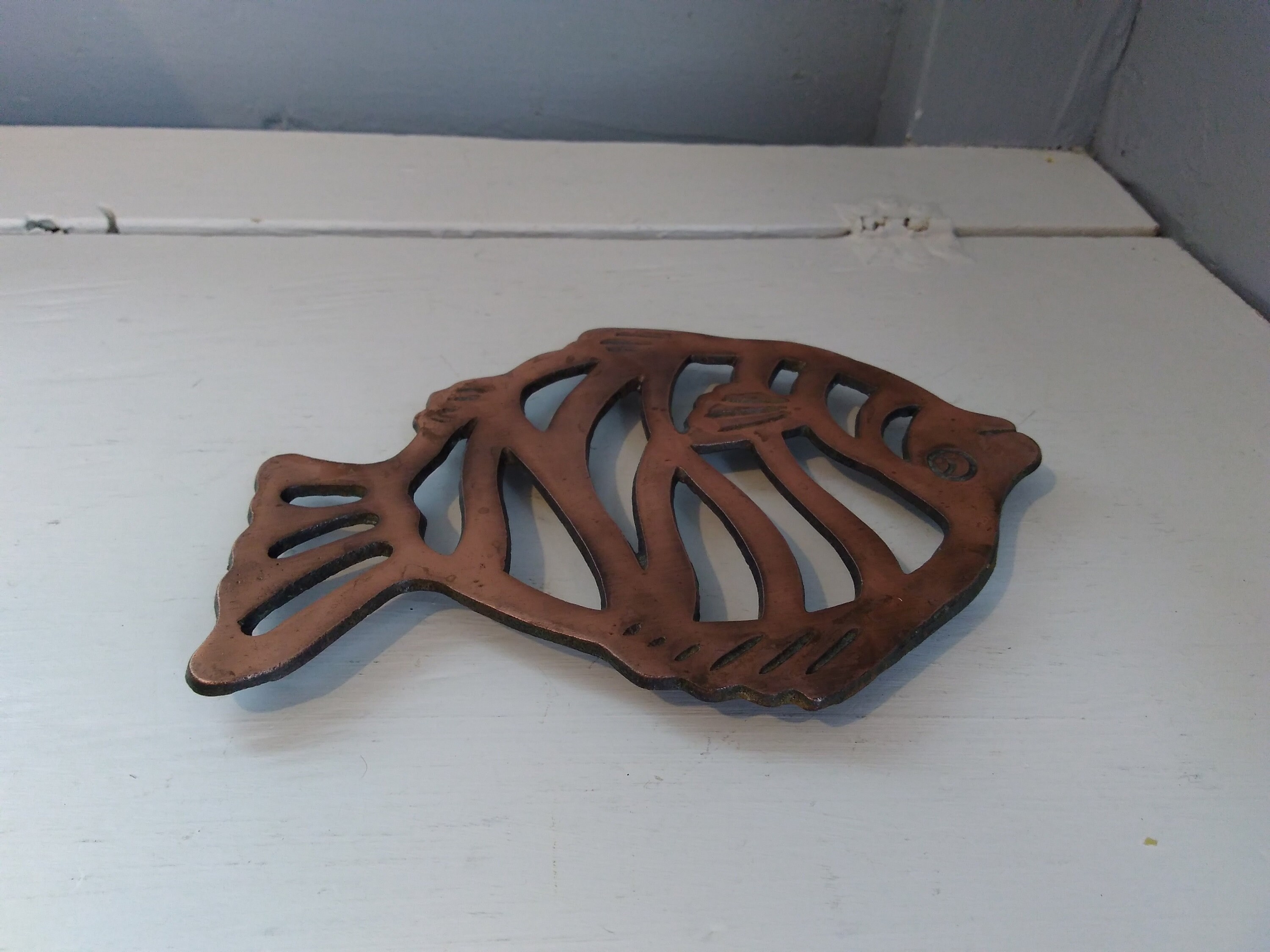 Trivet 80s Fish Shaped Cast Iron Copper Color Footed Hanging Kitchen ...