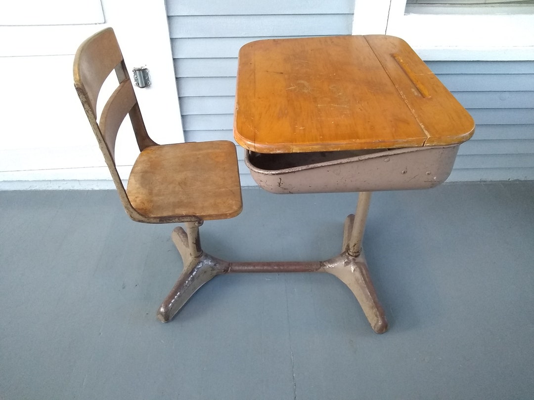 Vintage Kids Desk and Chair School Desk Kids Furniture Metal and Wood ...
