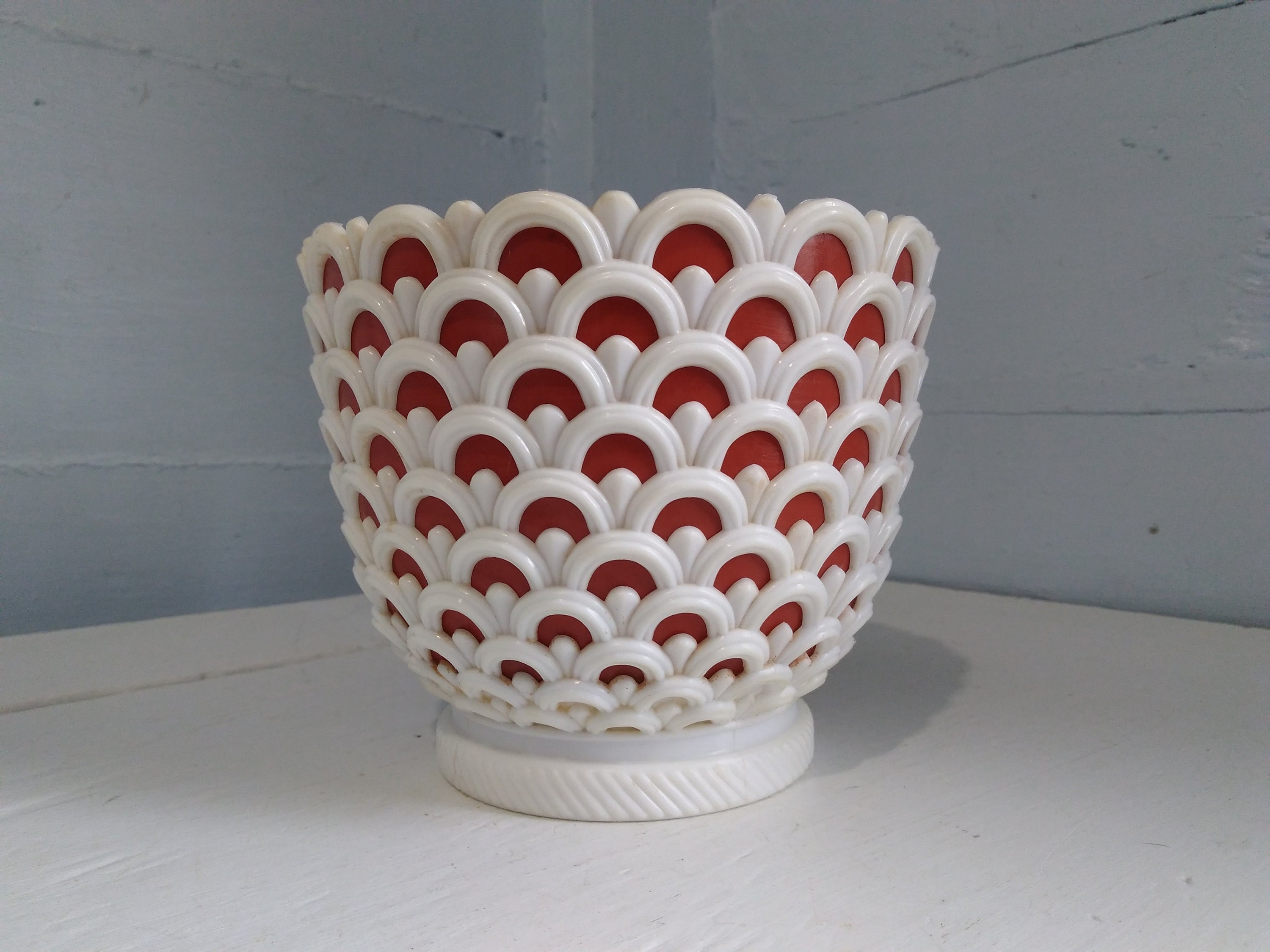 Vintage Milton Plastics Flower Pot. Decorative Indoor Outdoor Planter ...