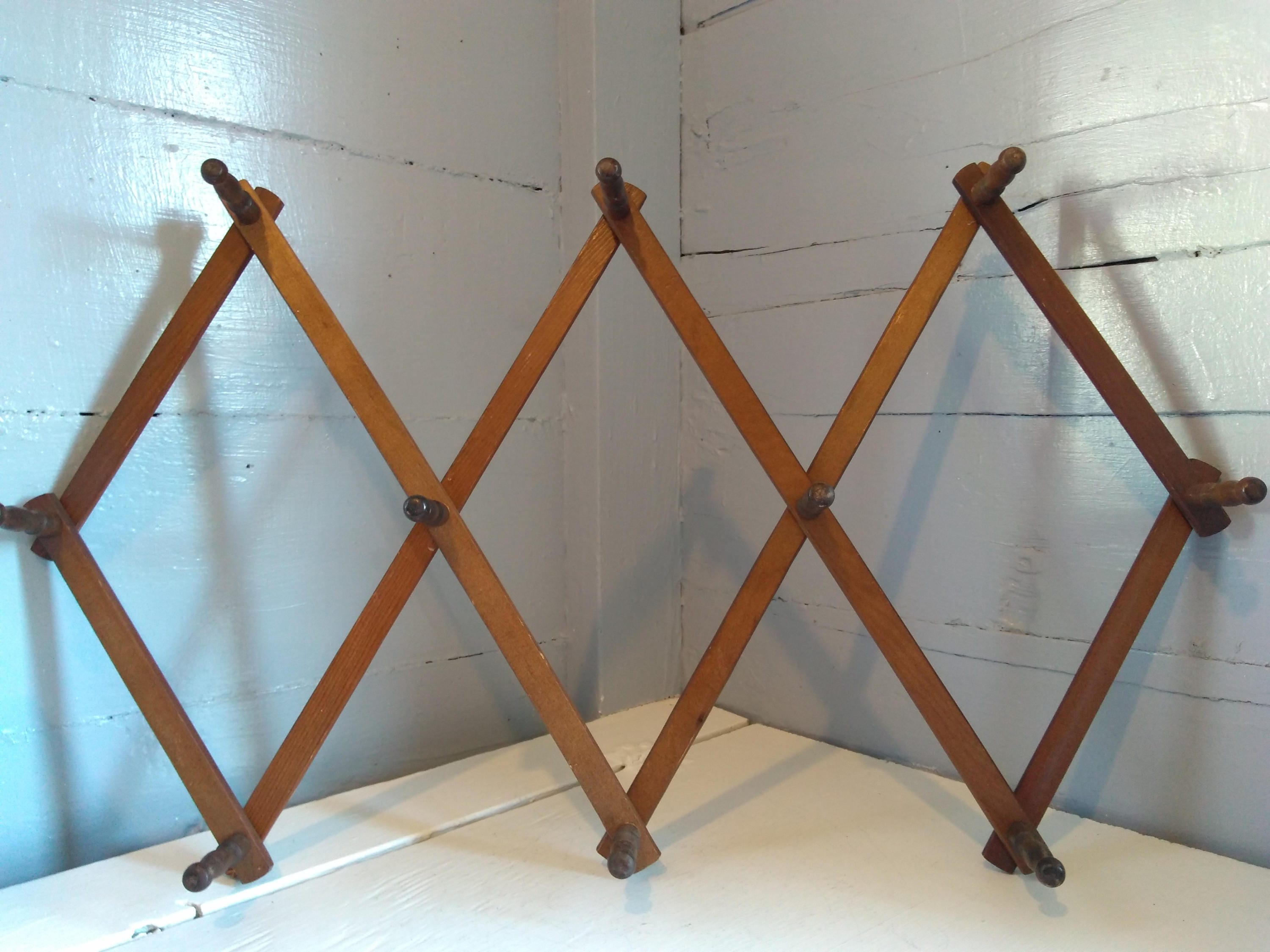 Large, Expandable Hanging Rack, Accordion Style Rack, Peg Rack, Mug ...