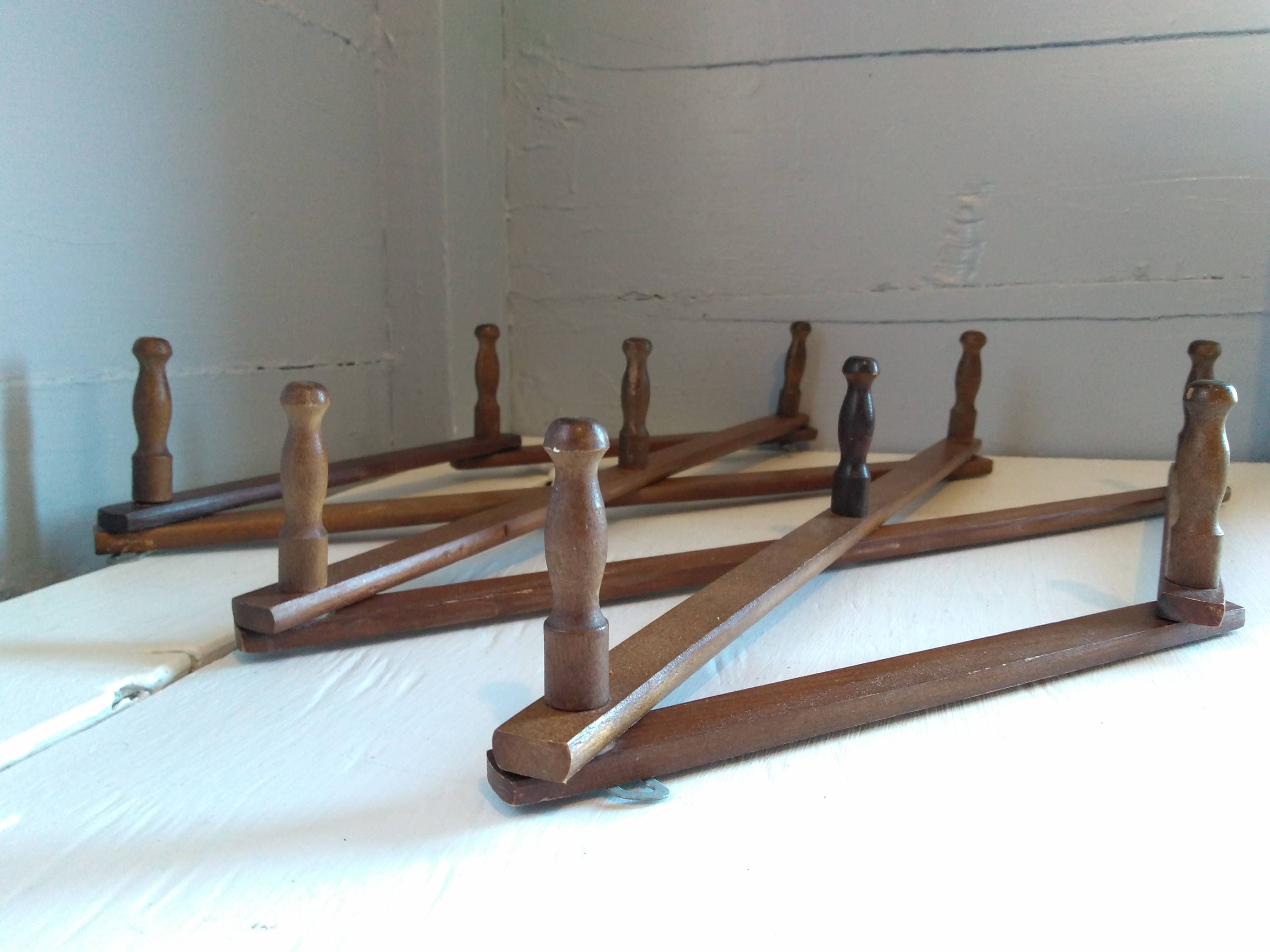 Large, Expandable Hanging Rack, Accordion Style Rack, Peg Rack, Mug ...