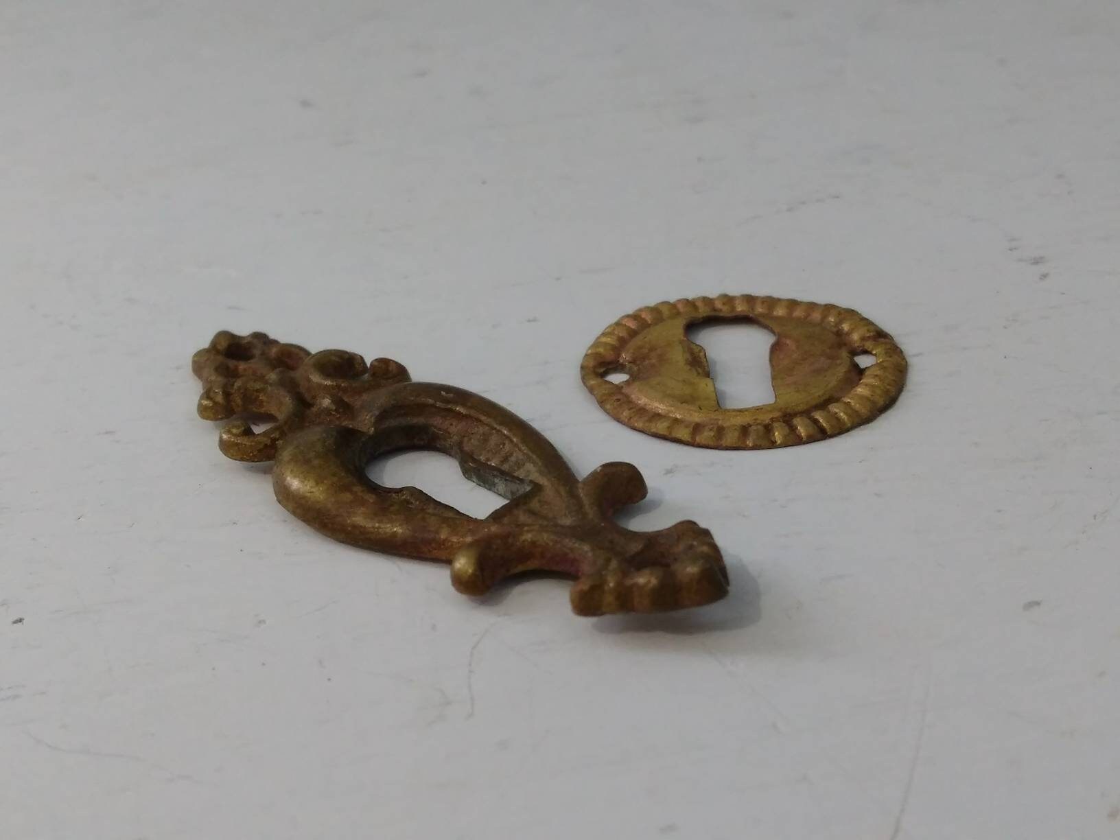 Two Antique Furniture Escutcheons Key Hole Covers Dresser Desk Small ...