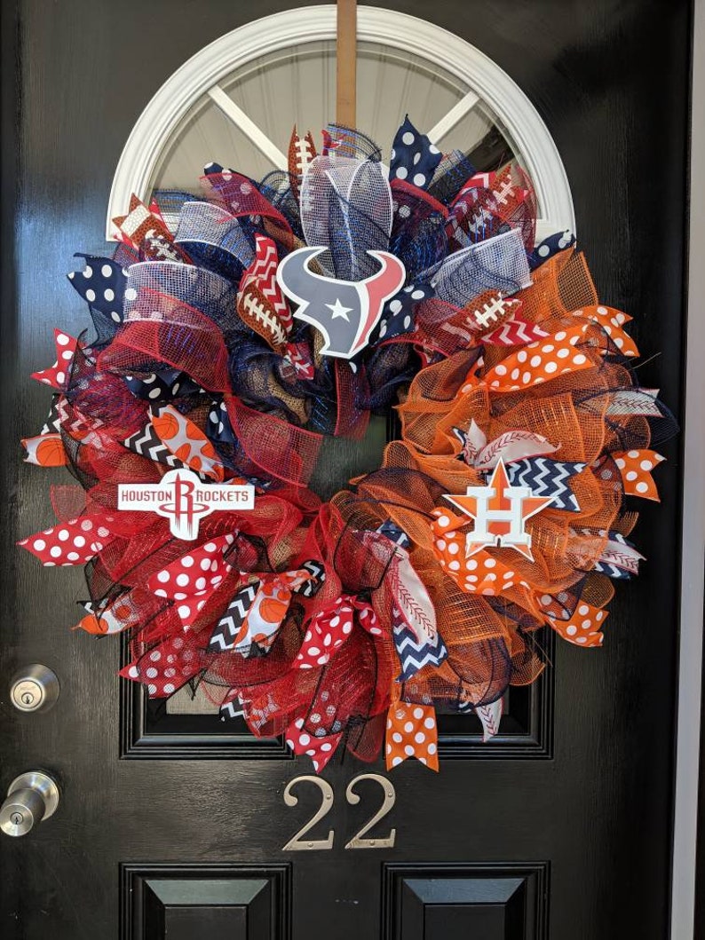House Divided Wreath House United Wreath Three Teams One City - Etsy