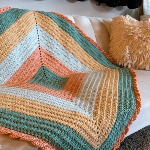 Pique-a-boo Baby Blanket CROCHET PATTERN | Etsy