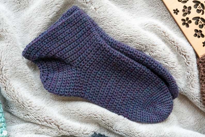 Single Crochet Sock Pattern: Easy Beginner Socks (PDF Pattern, 5 Sizes ...