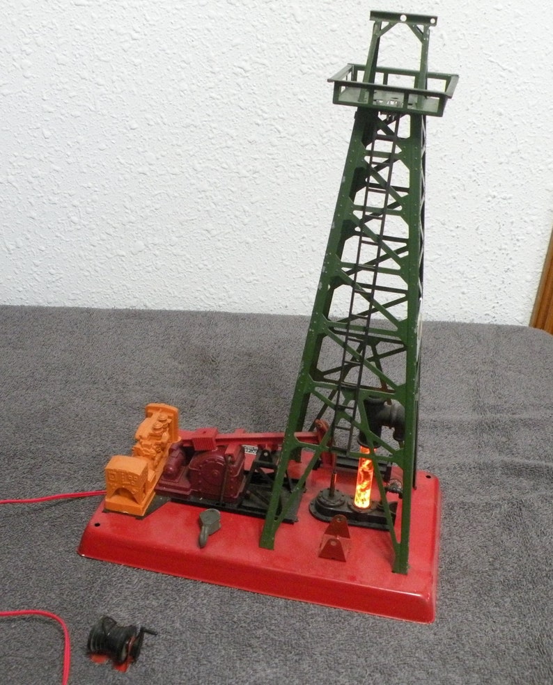 Lionel 455 Oil Derrick. - Etsy