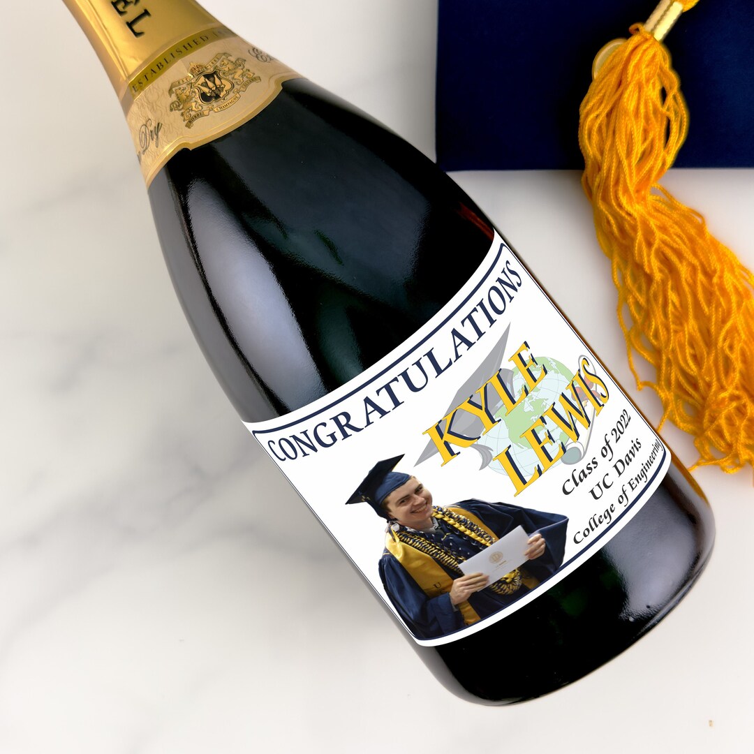 Class of 2024 Graduation Party Labels, Custom Photo Labels for College ...