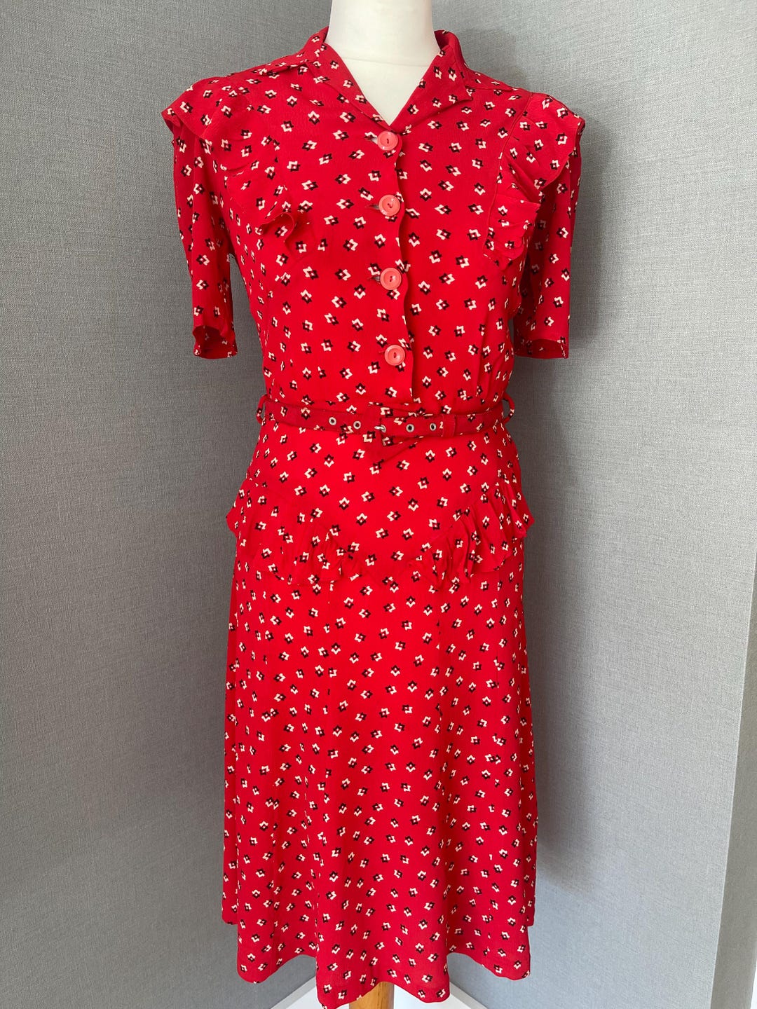 Original CC41 1940s Dress - Etsy