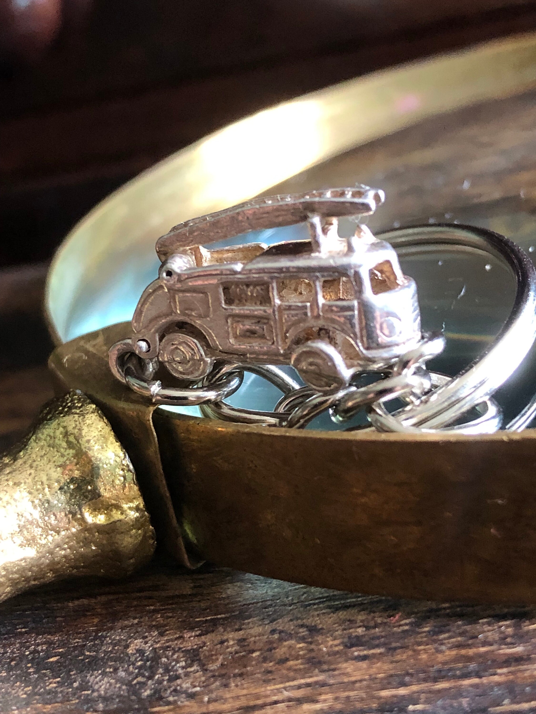 Silver Vintage Fire Truck Fire Engine Articulated Keychain - Etsy