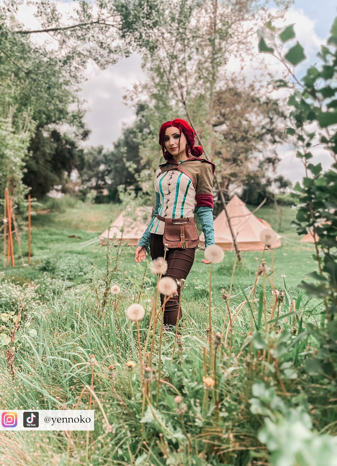 Triss Merigold Cosplay Costume Set of Wool Hooded Cape Jacket, Cream ...