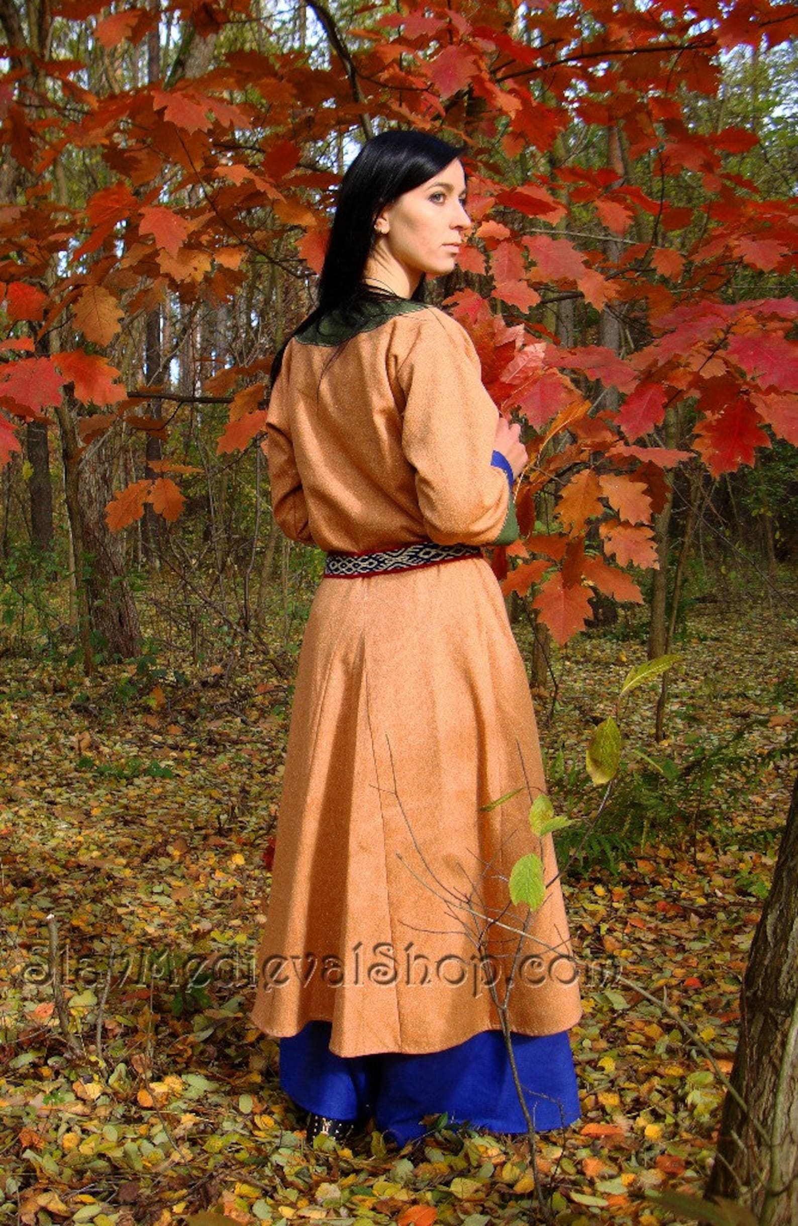 Early Medieval Viking Wool T-tunic Dress Based on Hedeby Sources for ...