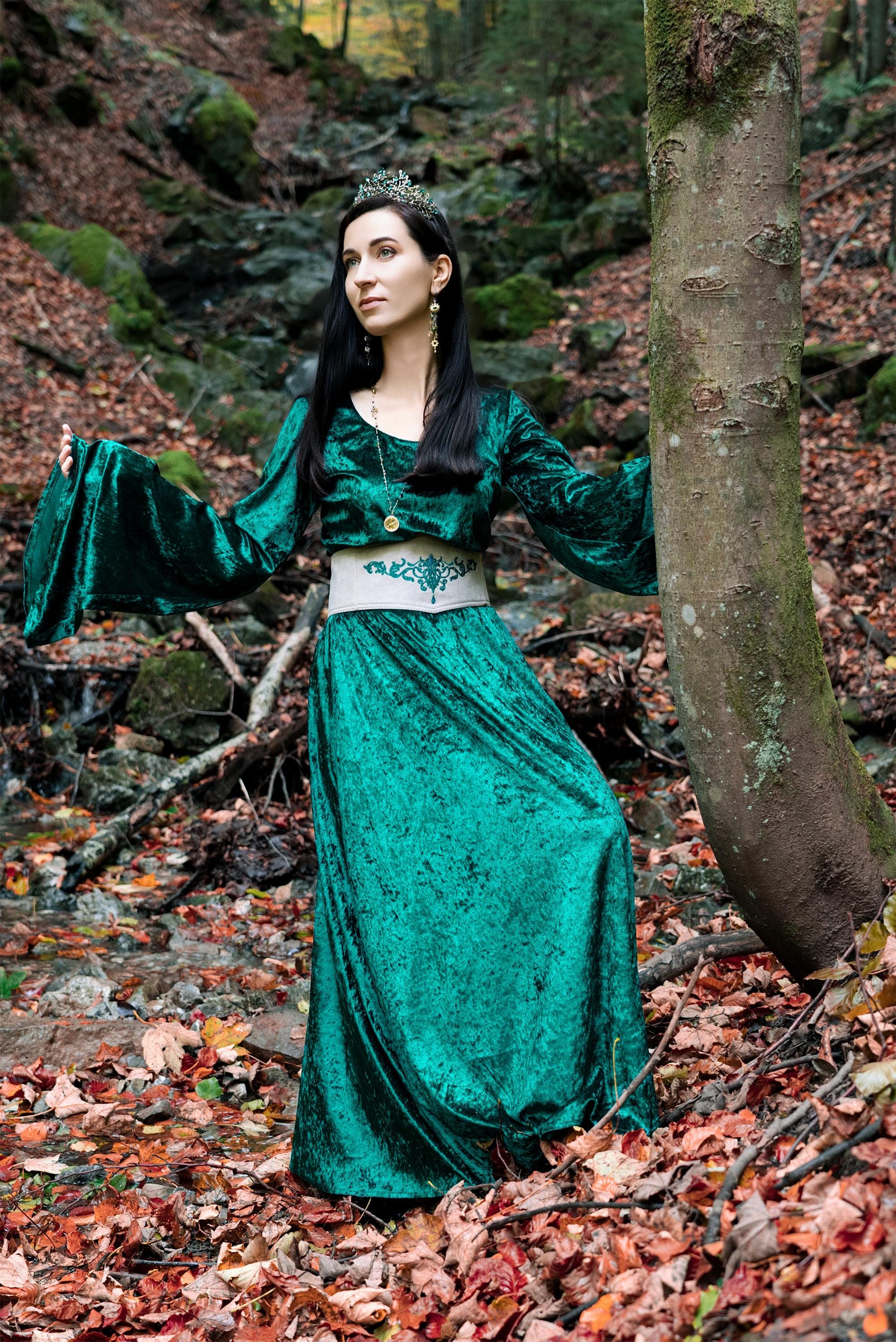 Medieval Fantasy Elf Renaissance Faire Velour Velvet Fairy Chemise ...