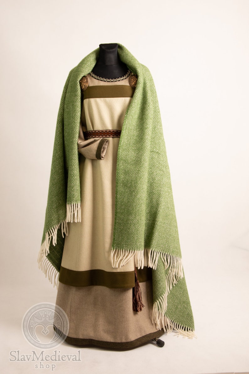 Natural 100% Pure Raw Merino Wool Blanket/cloak With Diamond - Etsy