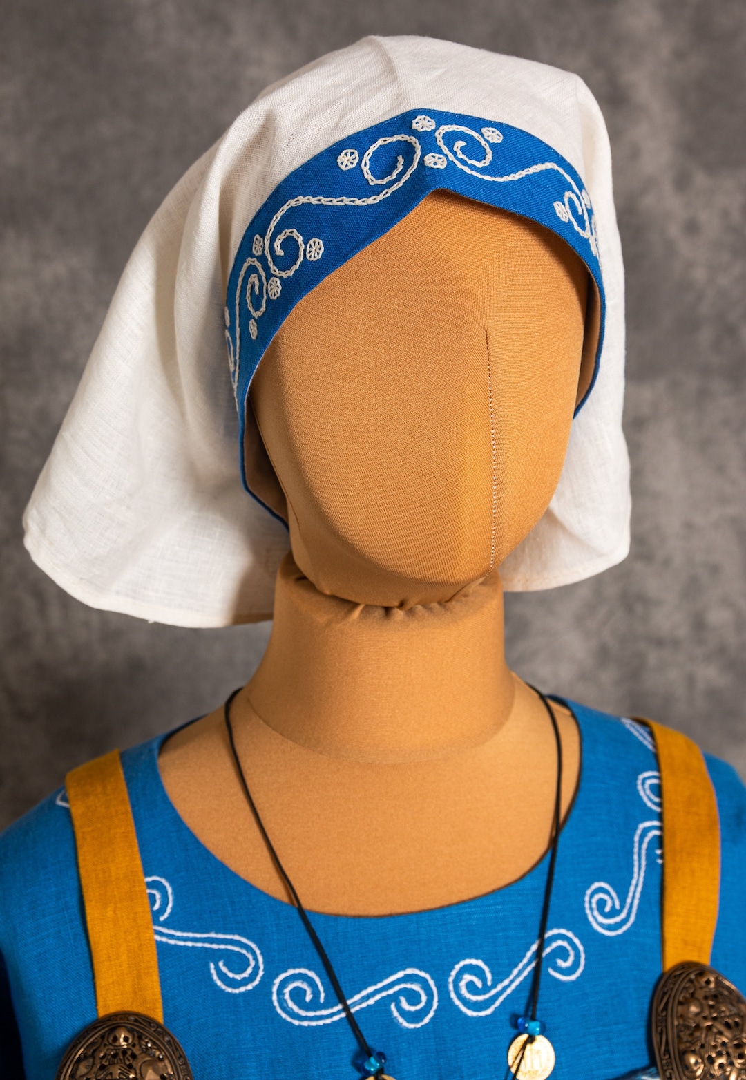 Early Medieval Pure Linen Hand-embroidered Triangular Scarf Kerchief ...