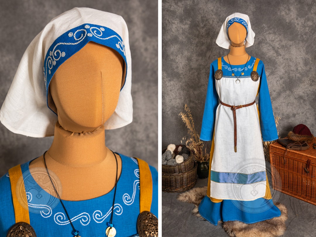 Early Medieval Pure Linen Hand-embroidered Triangular Scarf Kerchief ...