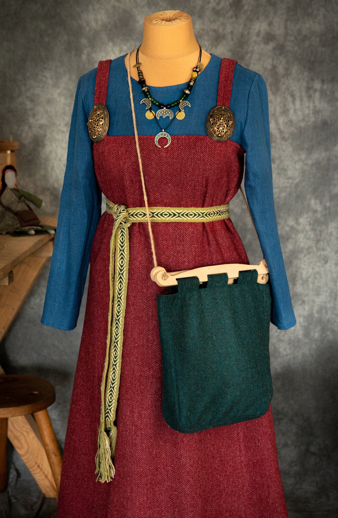 Early Medieval Wool Shoulder Wooden Handel Bag 100% Linen - Etsy