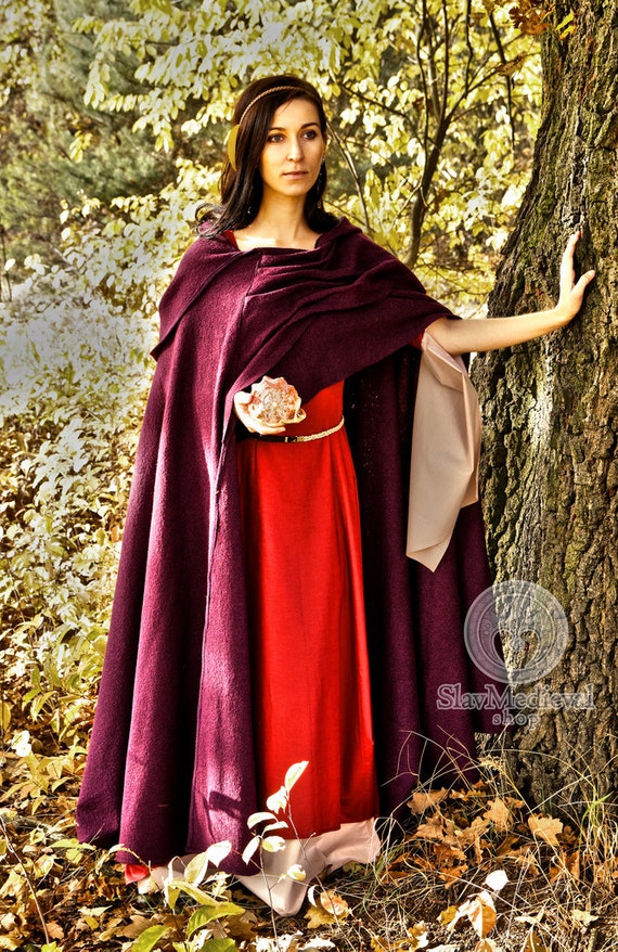 AUTUMN PLUM Medieval Wool Fantasy Cloak With Hood - Etsy