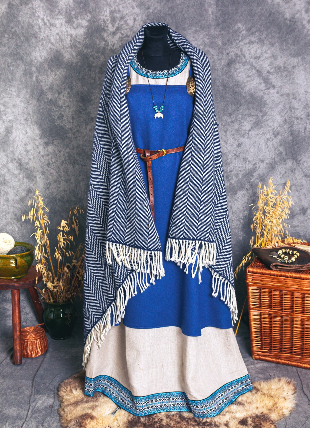 VESTA | Early Medieval-inspired Fantasy Costume With Wide Linen Dress ...