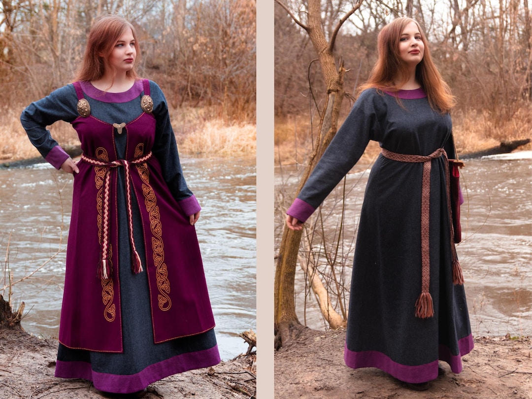 Early Medieval Wide Wool Dress With Colorful Hems and Round Neckline ...