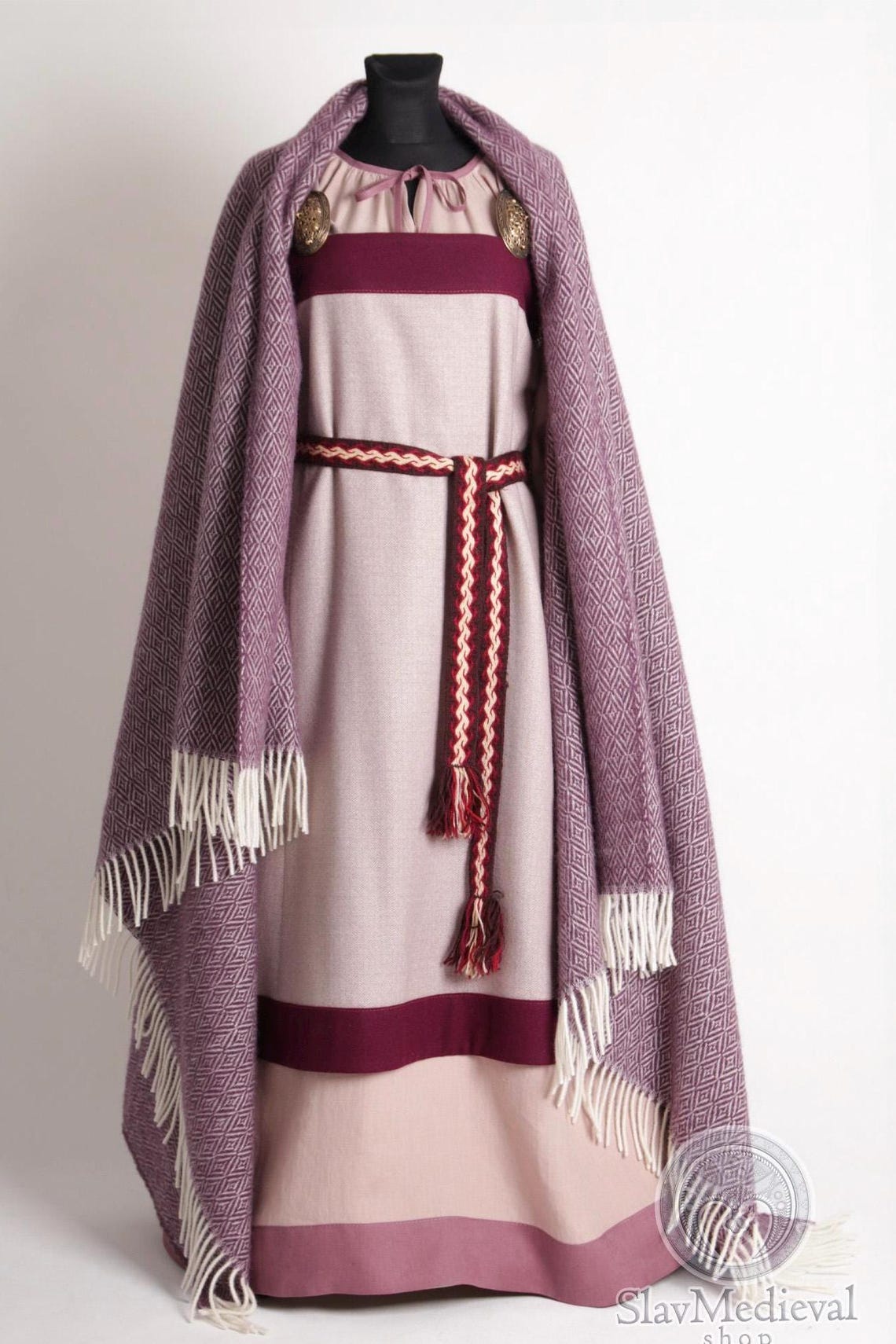 JAGODA | Early Medieval Slavic Viking Woman Costume With Wide Linen ...