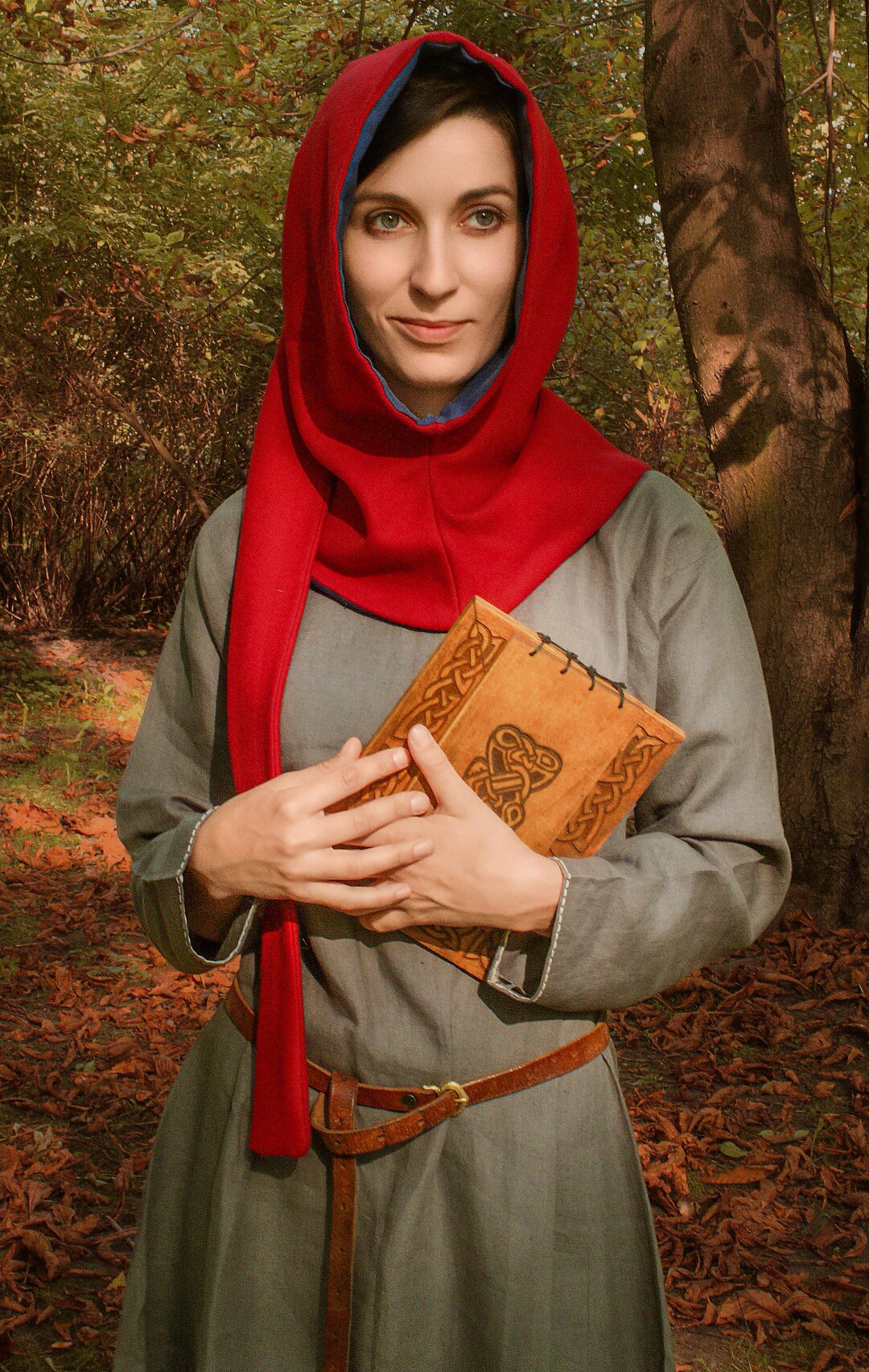 Liripipe Medieval Wool Hood With Natural Linen Lining for Medieval/late ...