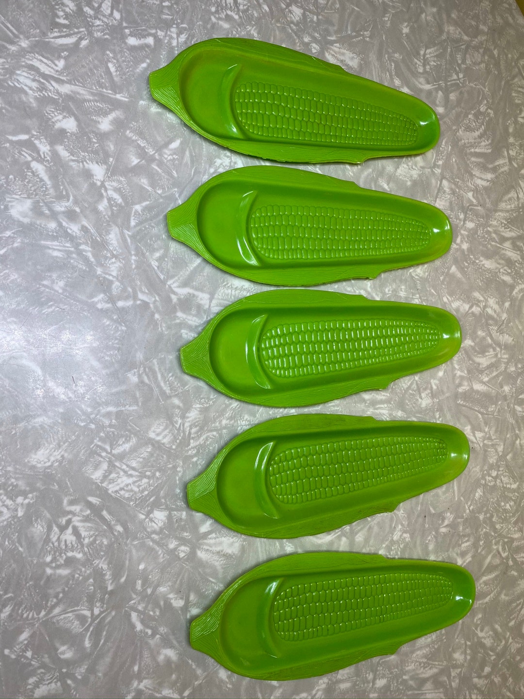 Green Plastic Corn on the Cob Holders // Trays Set of Five 5 - Etsy