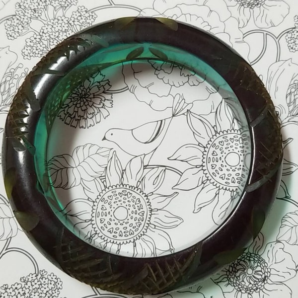 Prystal Bakelite - Etsy