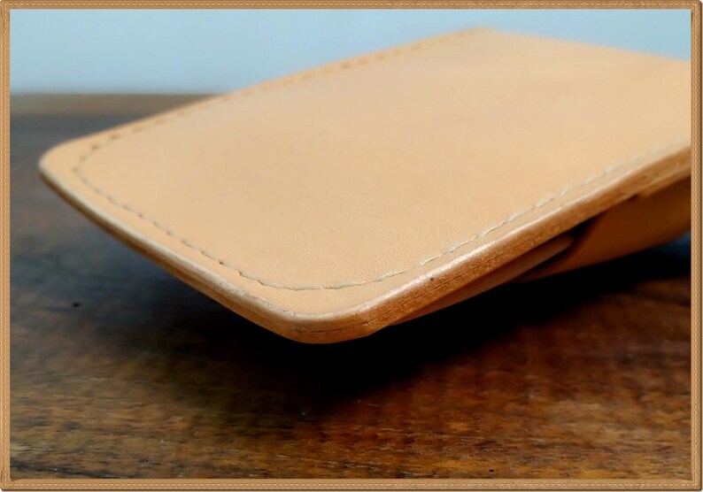 Natural Leather Case With a Pull-out Divider for 4 Fountain | Etsy