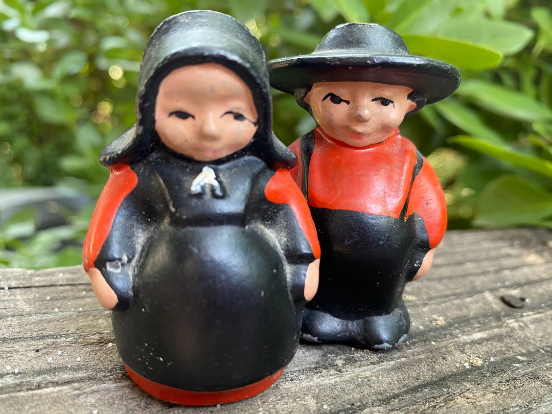 Early to Mid 1900's Vintage Cast Iron Amish/shaker Man/woman Hand ...