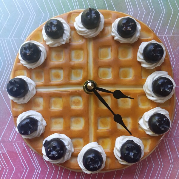 Fake Cake Clock - Etsy Canada