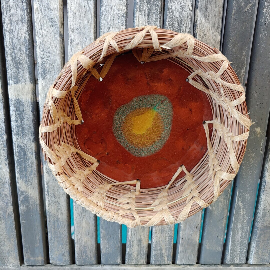 Pine Needle Basket, Copper Resin Base, Raffia Stitching, Folk Art Decor ...
