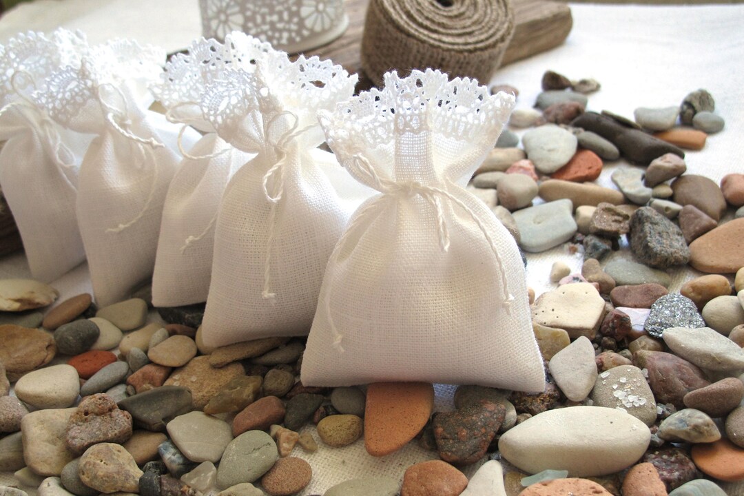 Lace Edged Small Linen Bags With Attached Linen Twine, Packaging Bags ...