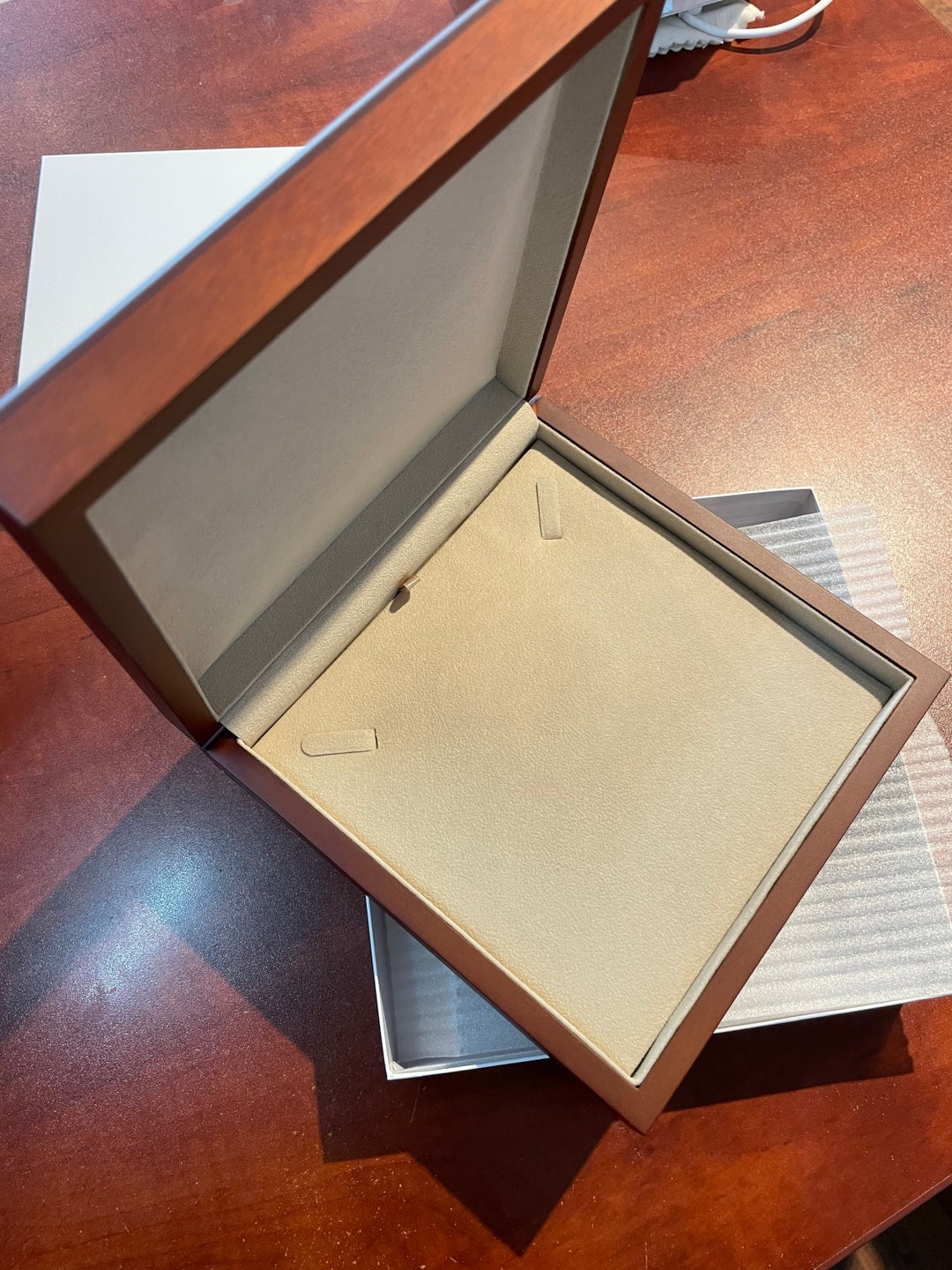 Large Matt Mahogany Wood Presentation Box Quality Solid Wood for ...