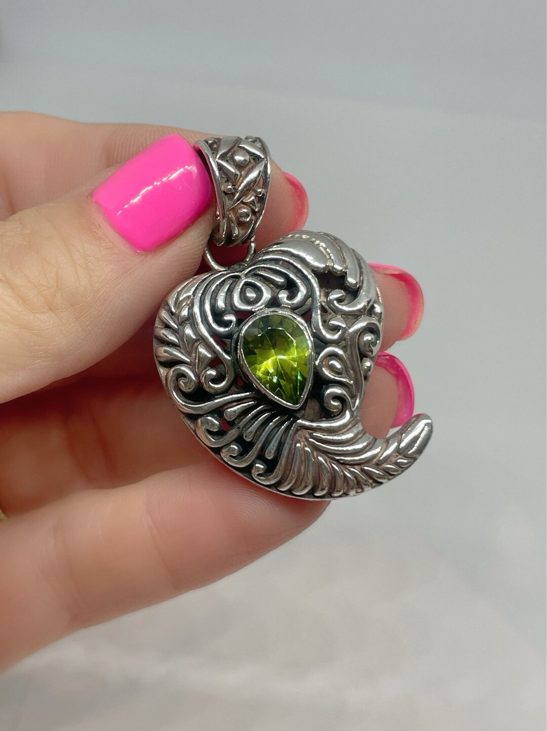 Vintage Heart Shaped Heavy Scroll Filigree Pendant With Green CZ ...