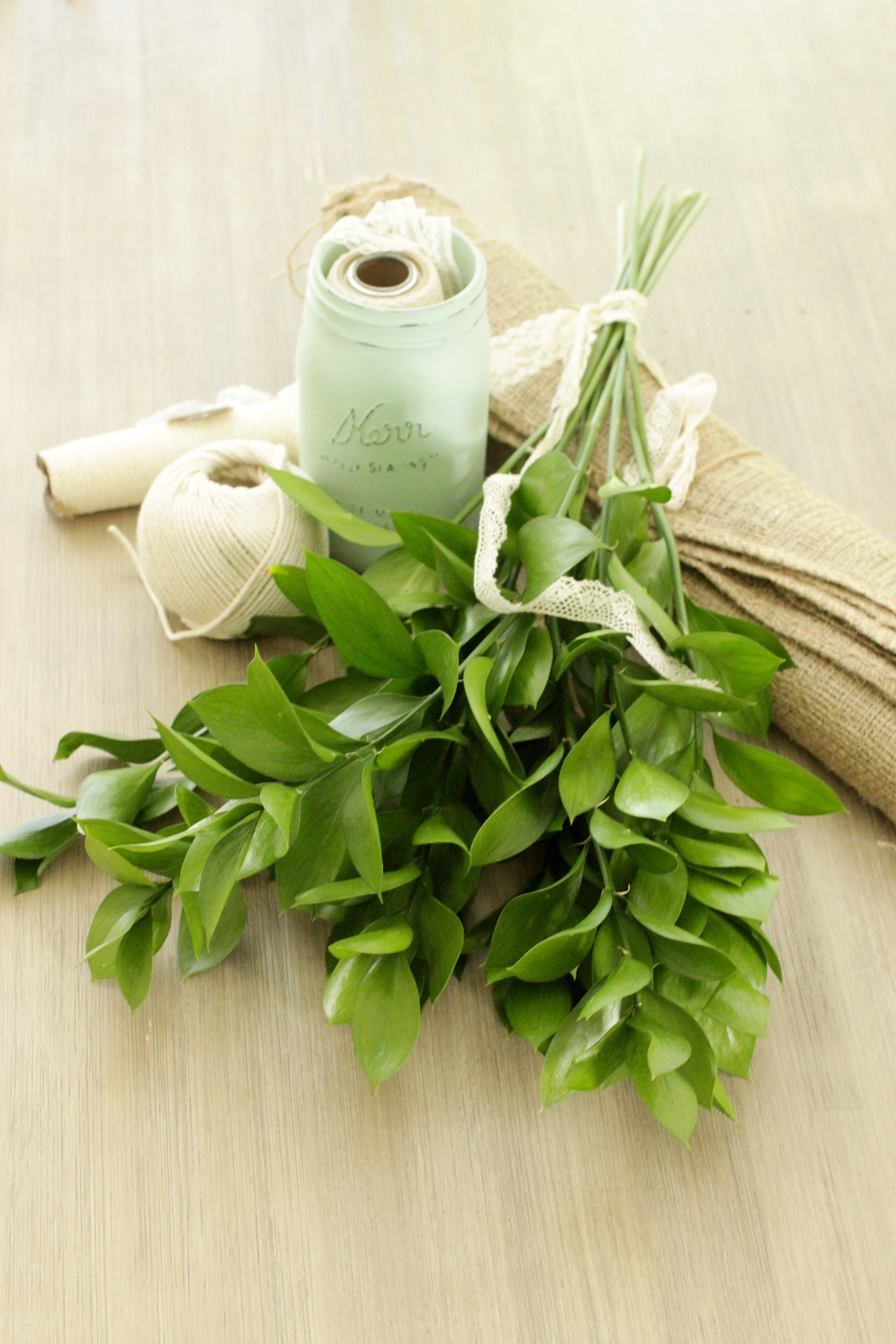 Fresh Cut Israeli Ruscus 10 stems | Etsy