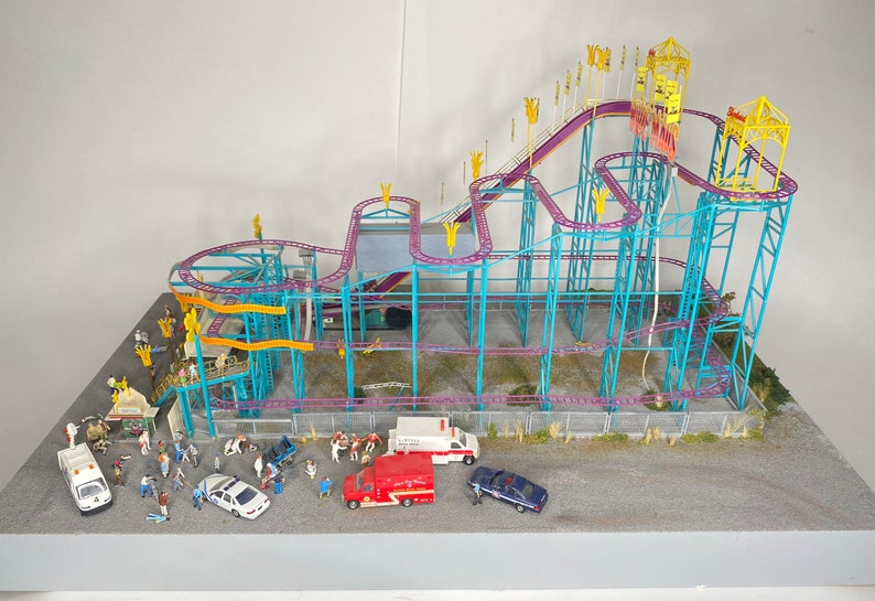 Faller HO Scale Carnival Set Wild Maus Crash Scene Octopussy Area 51 ...