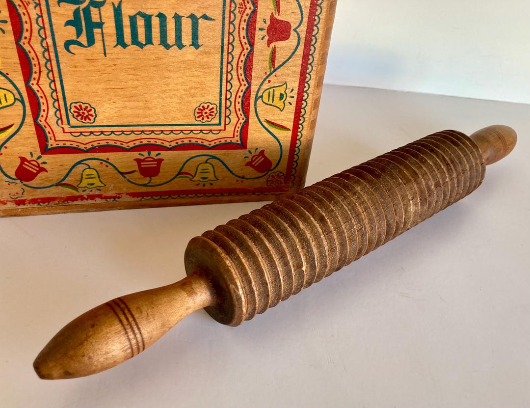 Vintage Small Wood Norwegian Grooved Ribbed Rolling Pastry Pin Lefse 12 ...